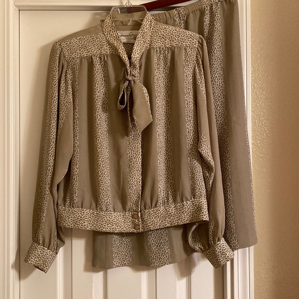 Vintage Lawrence Greer 2 Piece Animal Print Pleated S… - Gem